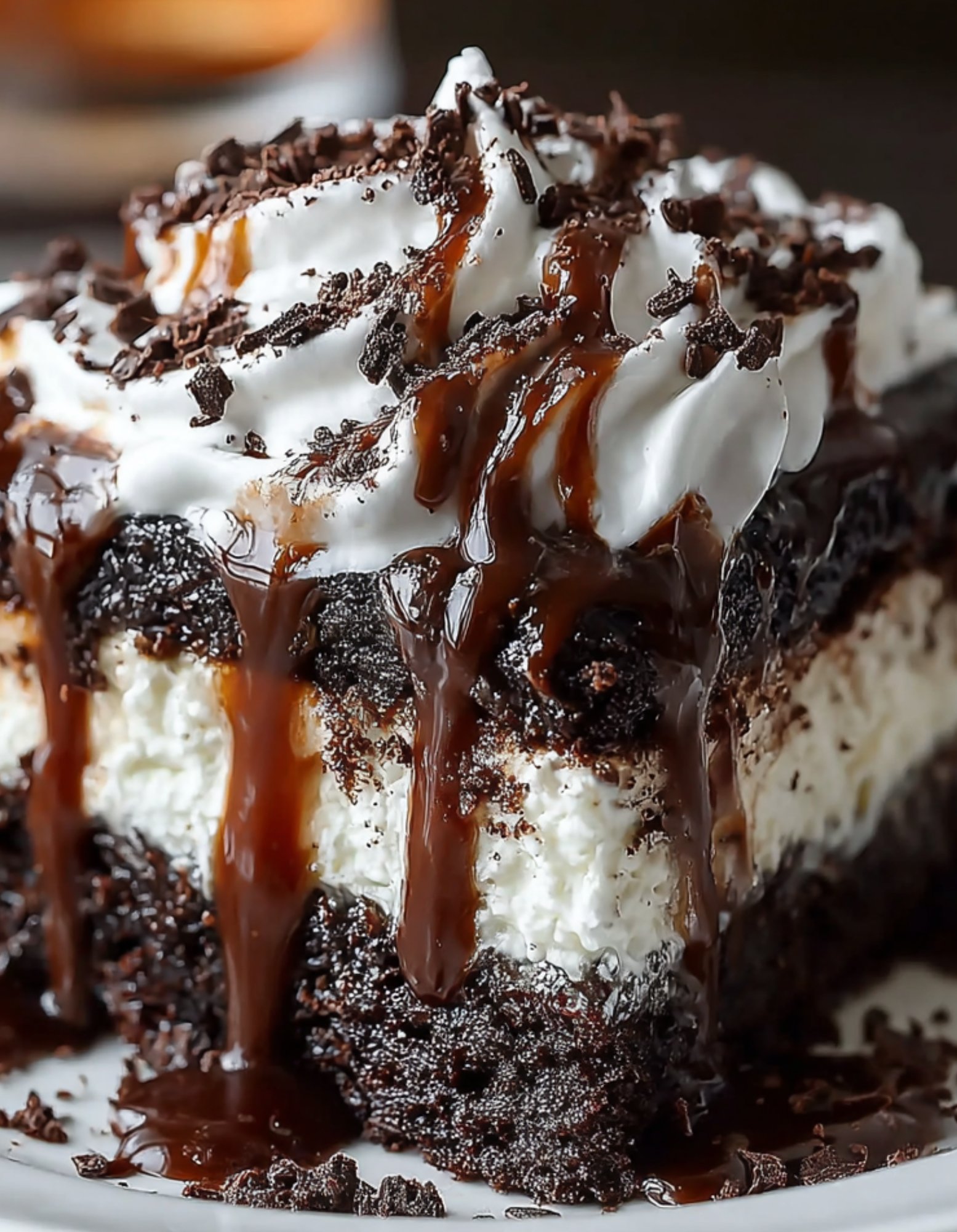 Chocolate Poke Cake: Discover the Ultimate Recipe! - Recipe Tasted